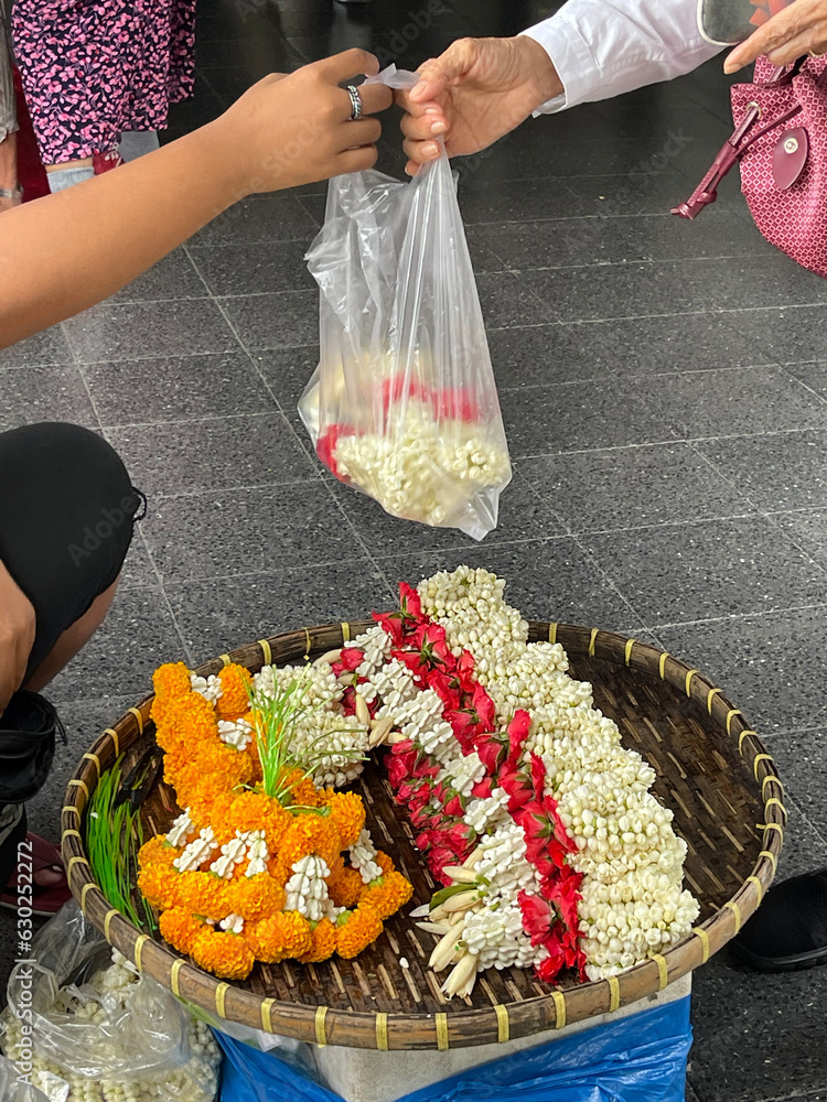 Thai flower garland phuang malai. Street market in Thailand. มาลัย ...