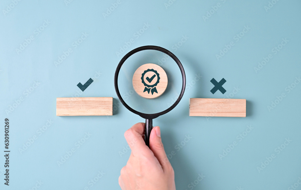 Foto de Certificate guarantee icon for certification and ...