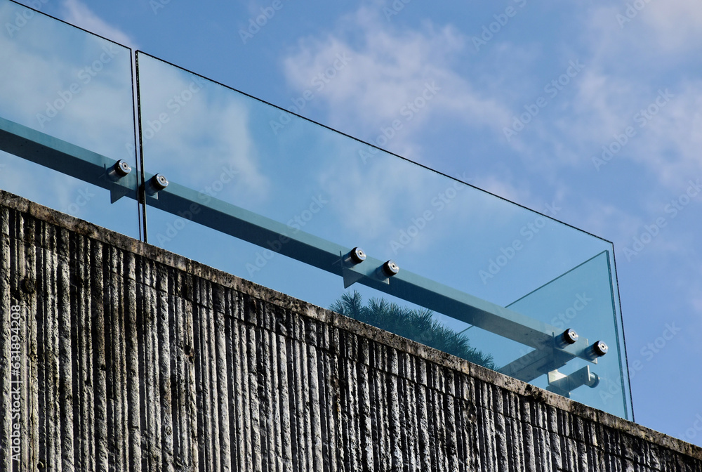 clear glass balustrade railing. laminated tempered safety glass ...