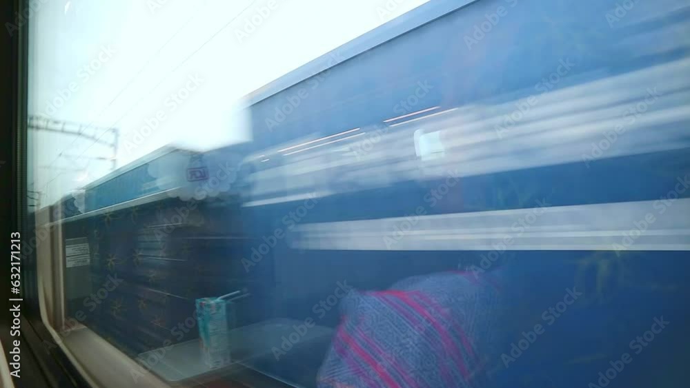 Vidéo Stock Bullet train rides on the railway track. Journey and trip ...