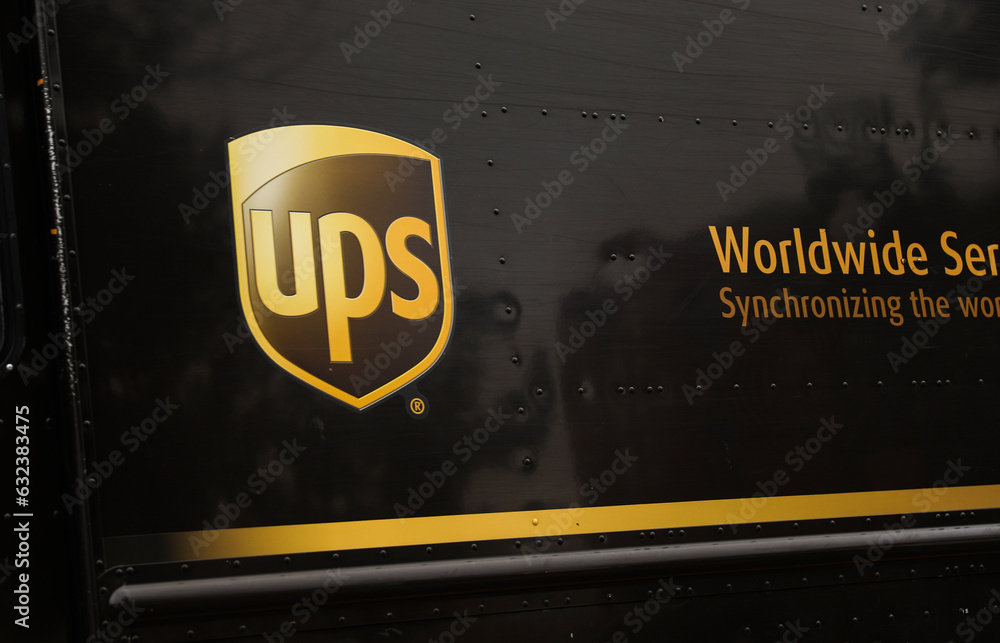 Foto de Boston, MA, USA, August 7, 2023, United Parcel Services, UPS ...