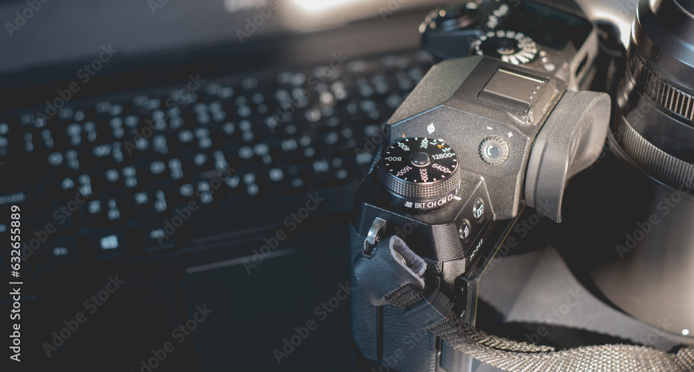 Camera lens and laptop computer of photographer for set create photo ...