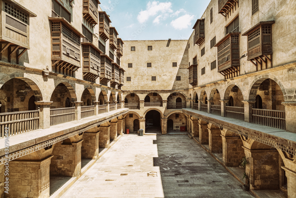 Foto de Wekalet Bazara'a memluk historic market in El Gamaliya, Islamic ...
