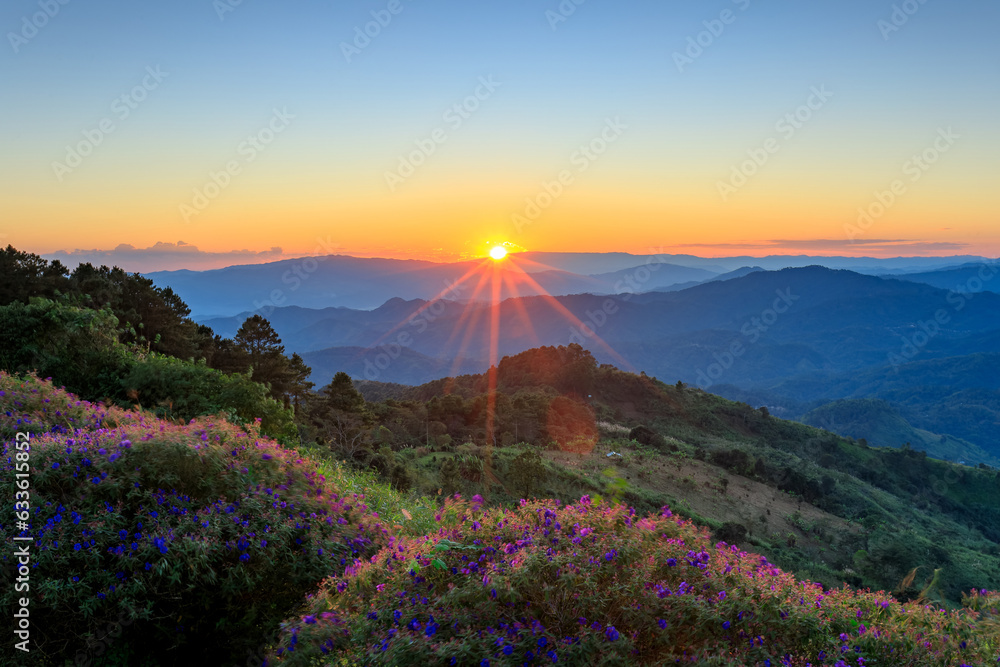 Mountain view from Doi Pha Mee and Doi Pha Hee, Chiang Rai, Thailand ...