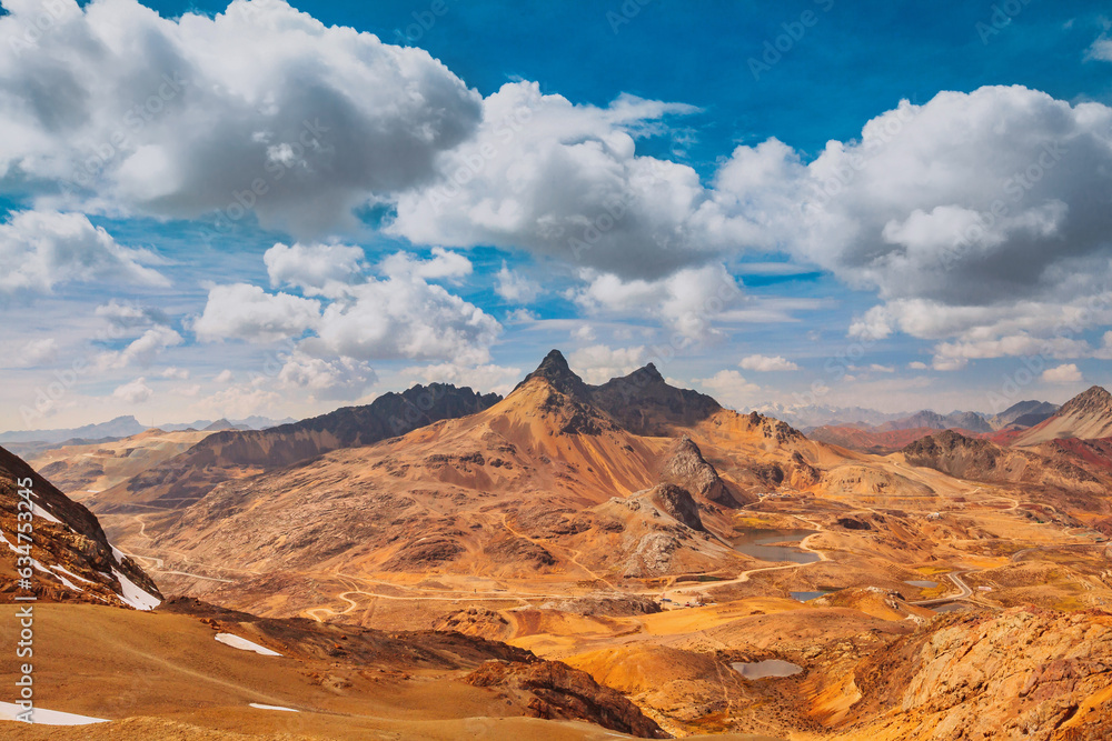Snowy of the Yuracochas, Mountain of Colors in the central Andes of ...