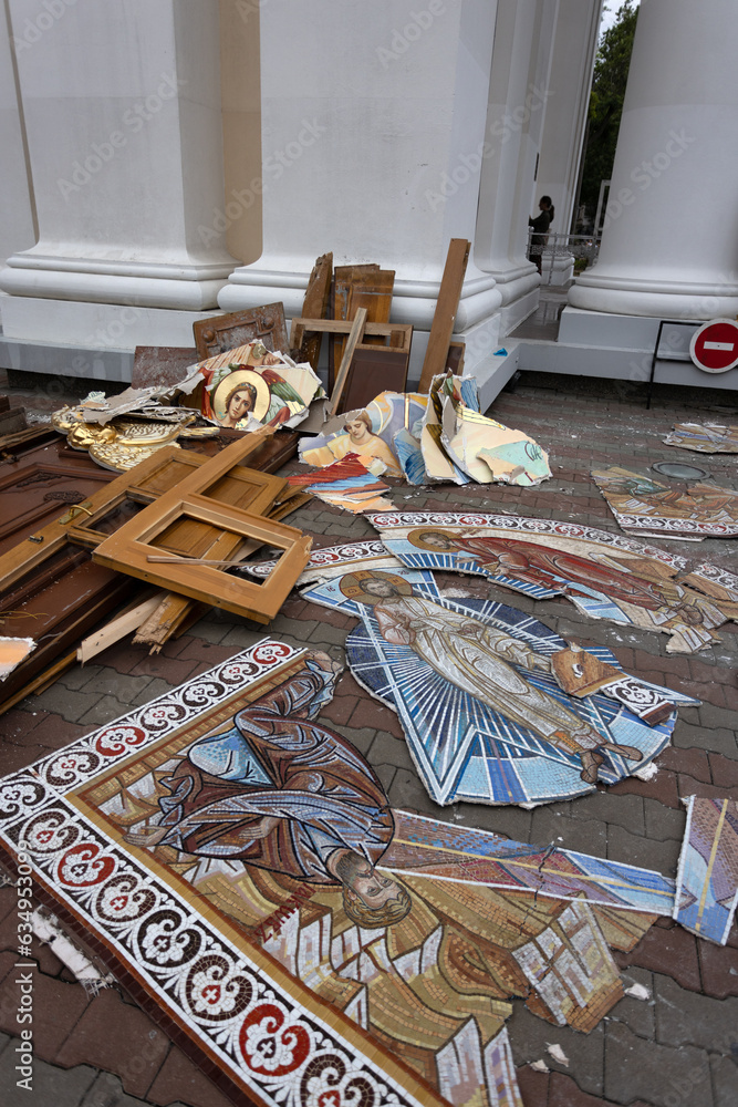 Building of an Orthodox church in Odessa destroyed by rocket during war ...
