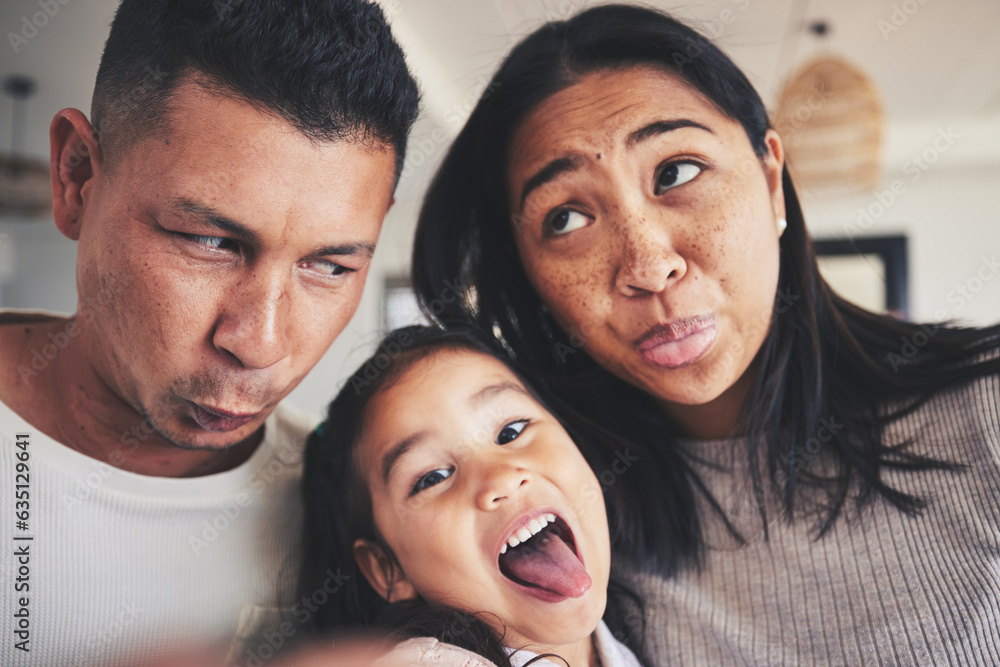 Selfie, silly and portrait of girl with her parents bonding in the ...