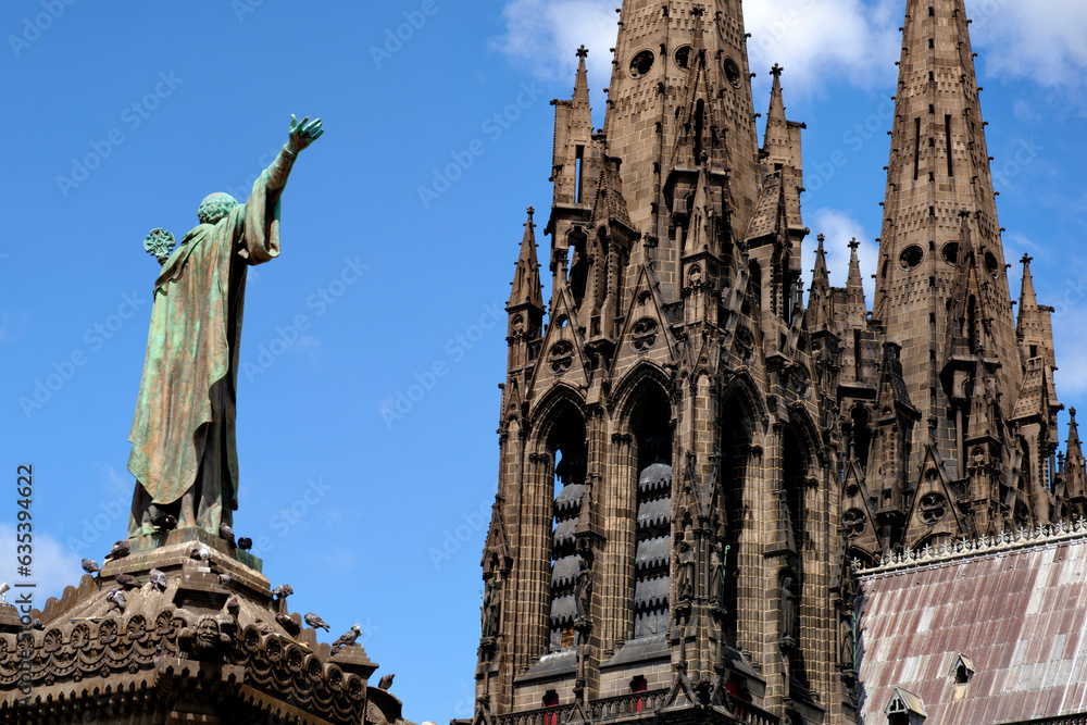 Clermont-Ferrand city gothic cathedral Notre-Dame-de-l'Assomption ...