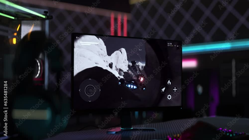 Vídeo do Stock: Controlling Spaceship With Phone Game UI To Traverse ...