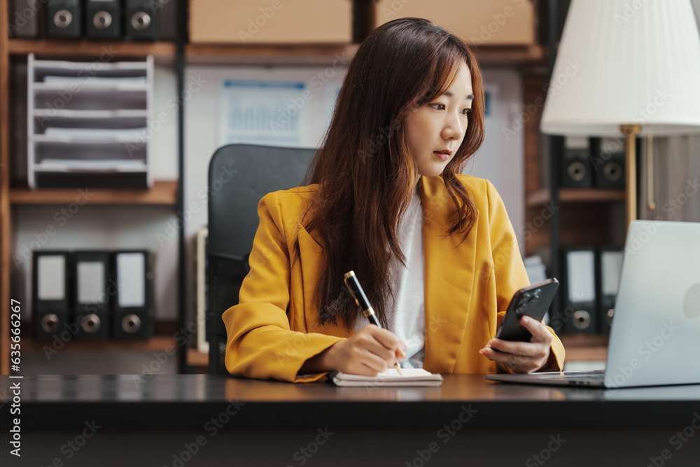 Cute Asian korean business woman as MBA Fresh Graduate No Experience ...