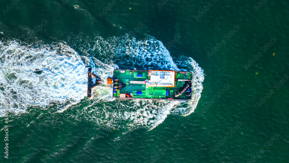 Foto de Barco Rio Tejo Portugal Braço de Prata Cabo Ruivo Marvila ...