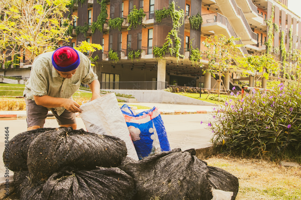 Garbage man : Homeless elderly male Old man in old clothes, jobless ...