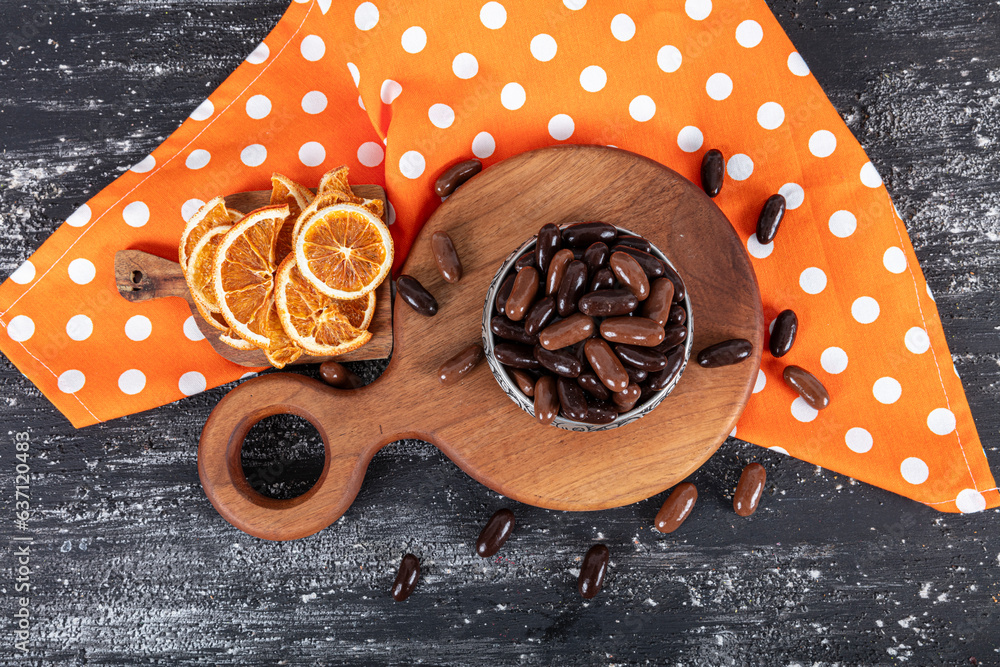 Sweets in milk chocolate, dragees. Desserts for Candybar. Small candies ...
