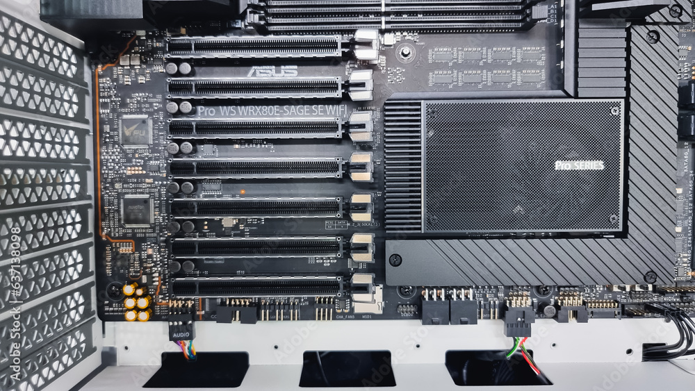 AMD Ryzen Threadripper Pro 5975WX, 32 Cores 64 Threads, AMD "Zen 3 ...