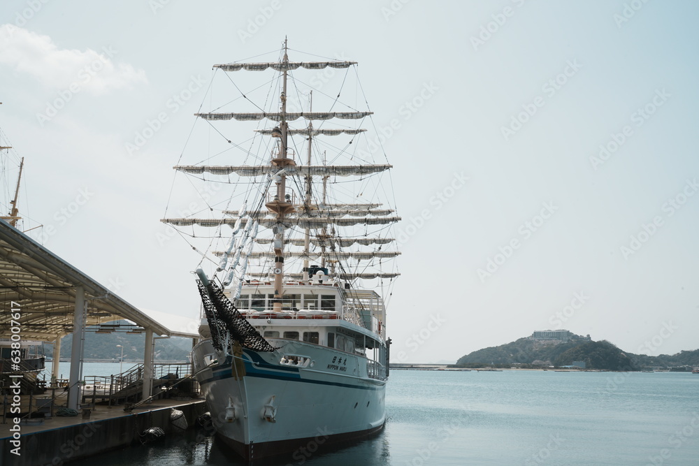 Fukura Port in Awaji Island, Hyogo, Japan - 日本 兵庫 淡路島 福良港 うずしおクルーズ ...