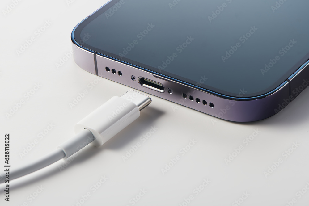 Apple iPhone with usb type-c cable. New USB Type-C interface of IPhone ...