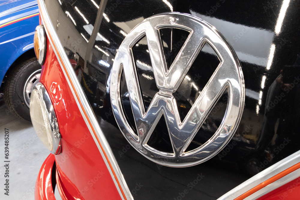 Volkswagen sign chrome logo vintage vw brand car text on bus auto badge ...