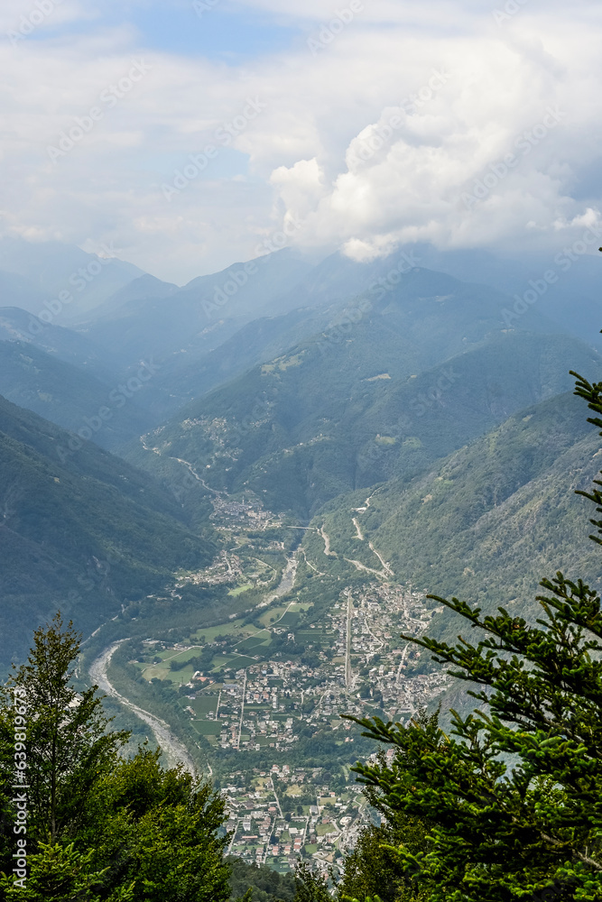 Foto de Maggiatal, Vallemaggia, Maggia, Fluss, Wanderweg, Aussicht ...