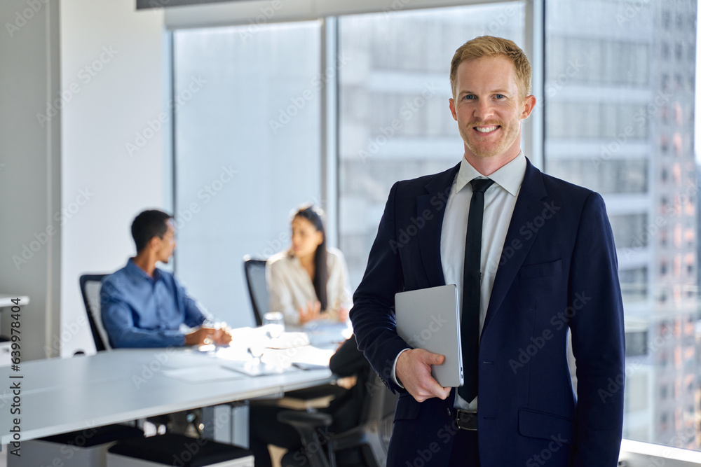 Smiling young business man corporate team leader standing in office ...