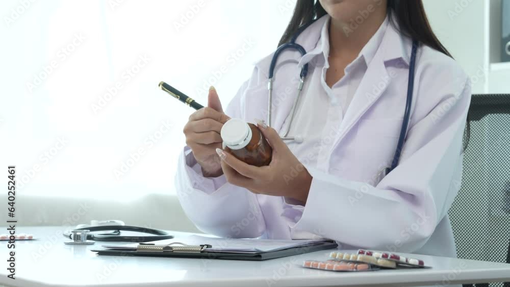 4k slow motion of female doctor specialist and male patient Office ...