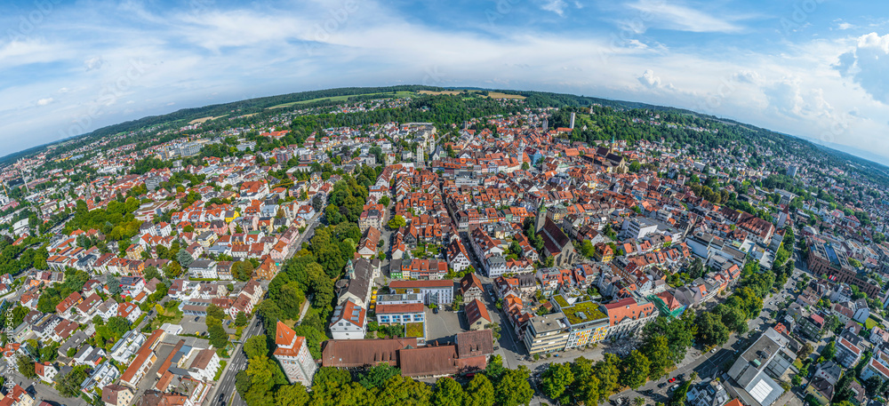 Die ehemalige Reichsstadt Ravensburg im Luftbild, Panorama-Ausblick auf ...