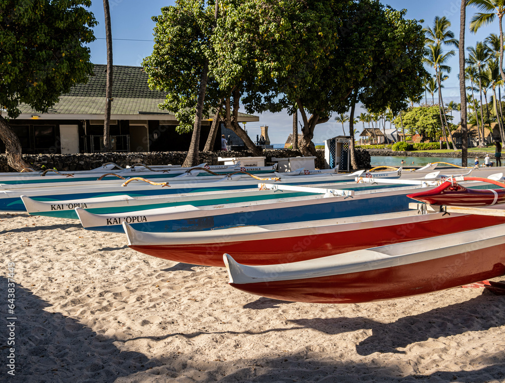 Hawaiian Racing Outrigger Canoes At Kai 'Opua Canoe Club On Kailua Bay ...