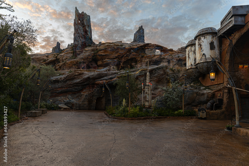 Foto de Disney's Star Wars: Galaxy's Edge Theme Park at Walt Disney ...