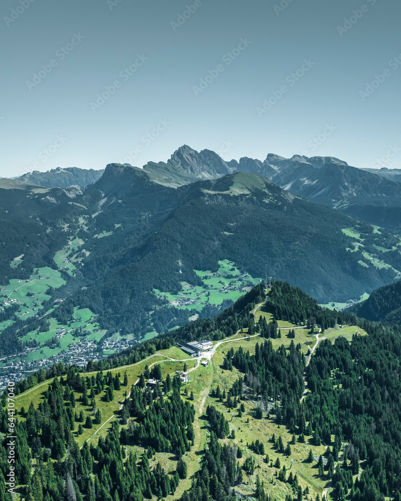 Aerial view of the mountain ridge at the top of Alpe di Siusi (Seiser ...