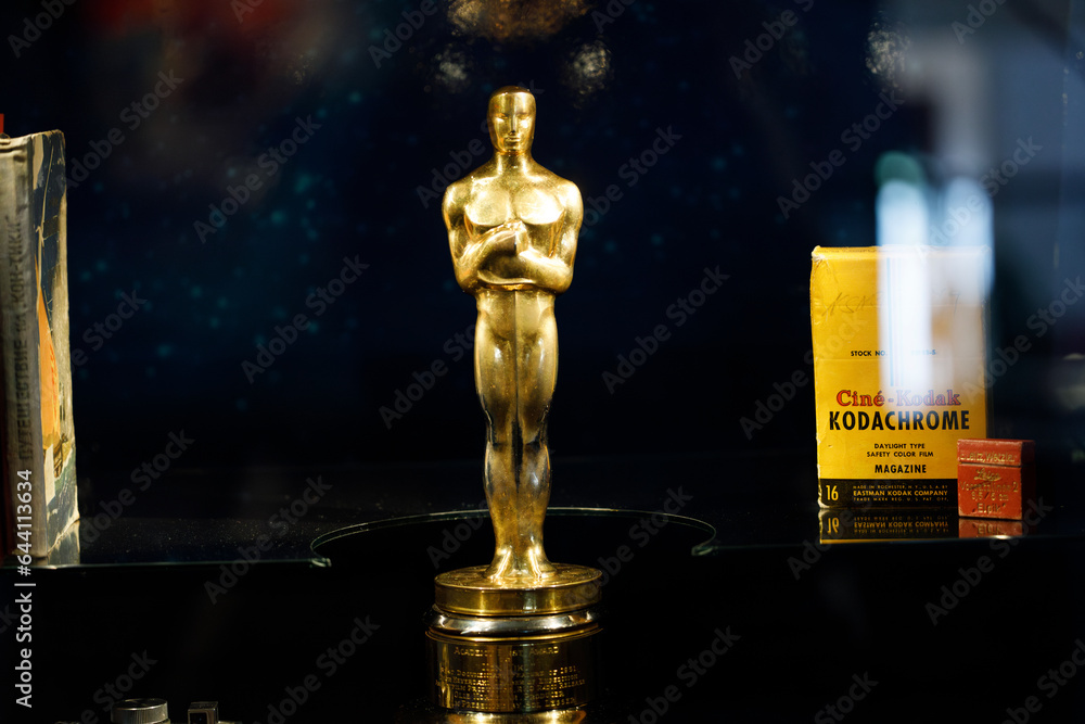 Foto de Oslo, Norway. Aprill 30, 2022: Norway's first golden Oscar was ... Foto de Oslo, Norway. Aprill 30, 2022: Norway's first golden Oscar was ...