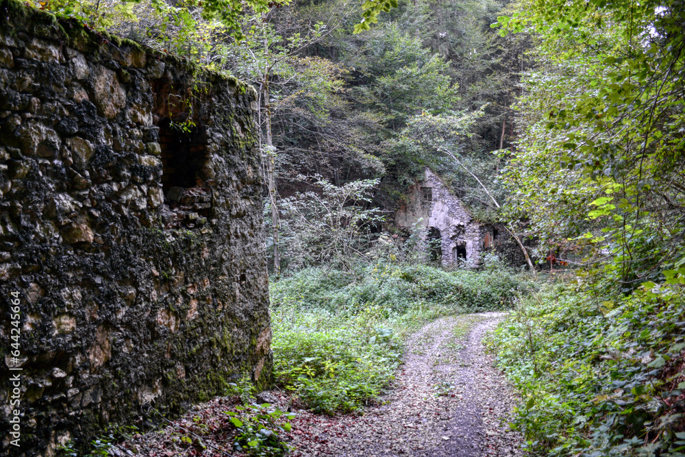 Arnoldstein, Ruine, Mühle, Lost Place, Urban Exploring, Urbex, Haus ...