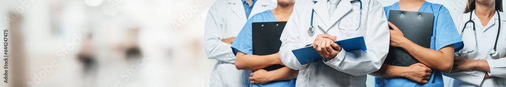 Confident medical staff team with doctor nurse and healthcare ...