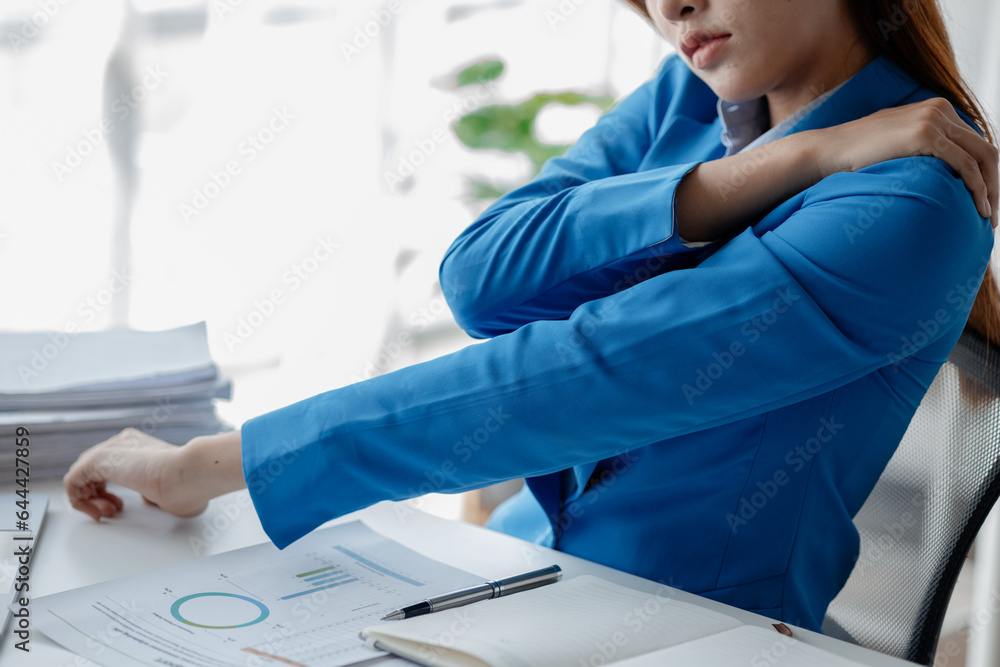 Asian woman in a startup company office, businesswoman poses stressed ...