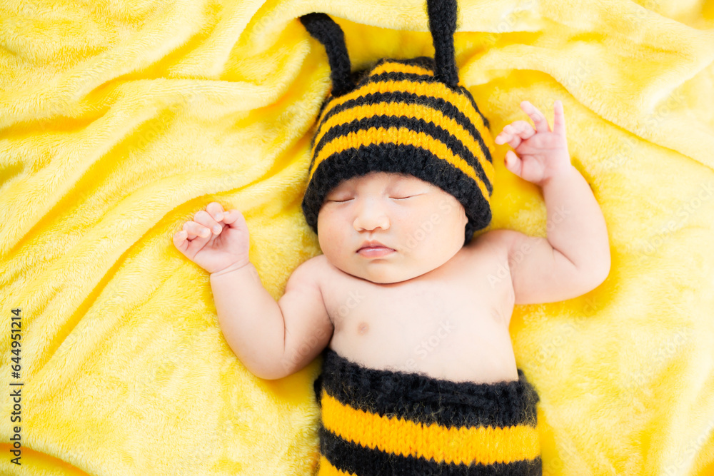 baby boy in yellow bee costume,Asian Baby Girl dress in a bee costume ...