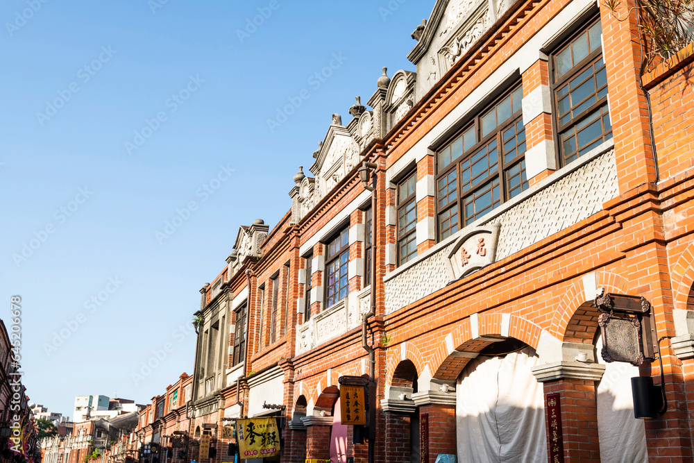 Foto de New Taipei City, Taiwan- May 27, 2023: View of the Sanxia Old ...