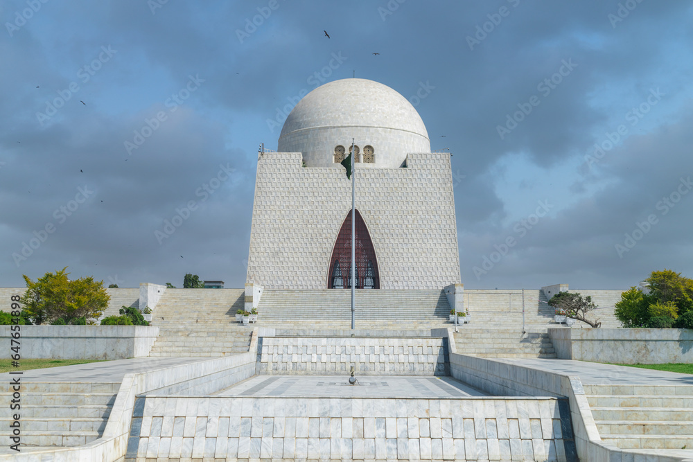 Picture of mausoleum of Quaid-e-Azam in bright sunny day, also known as ...