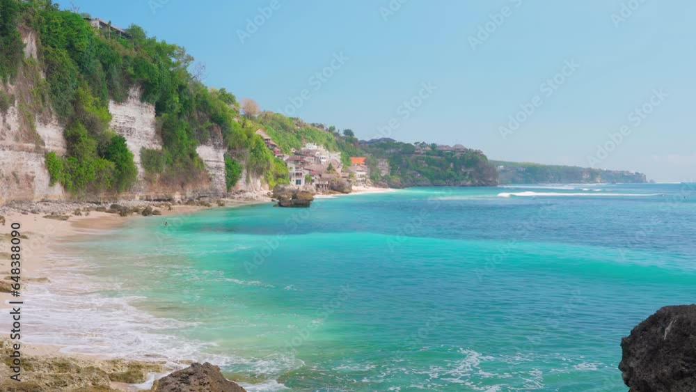 Bingin Beach Bali (Pantai Bingin) is a surfers paradise and one of the ...