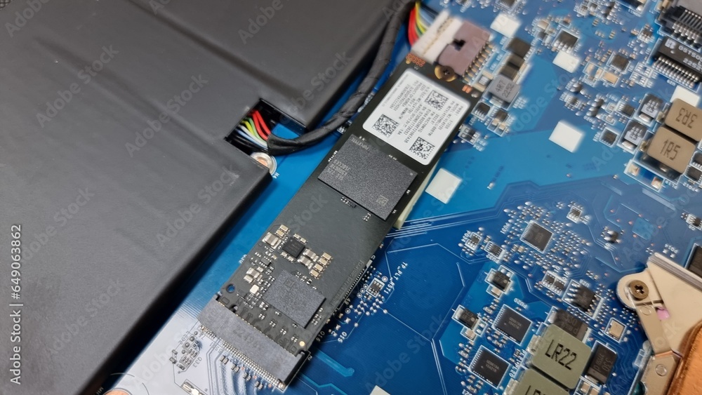 1 NVMe SSD Gen4 slot Inside of MSI Cyborg 15 gaming laptop. 12th gen i7 ...