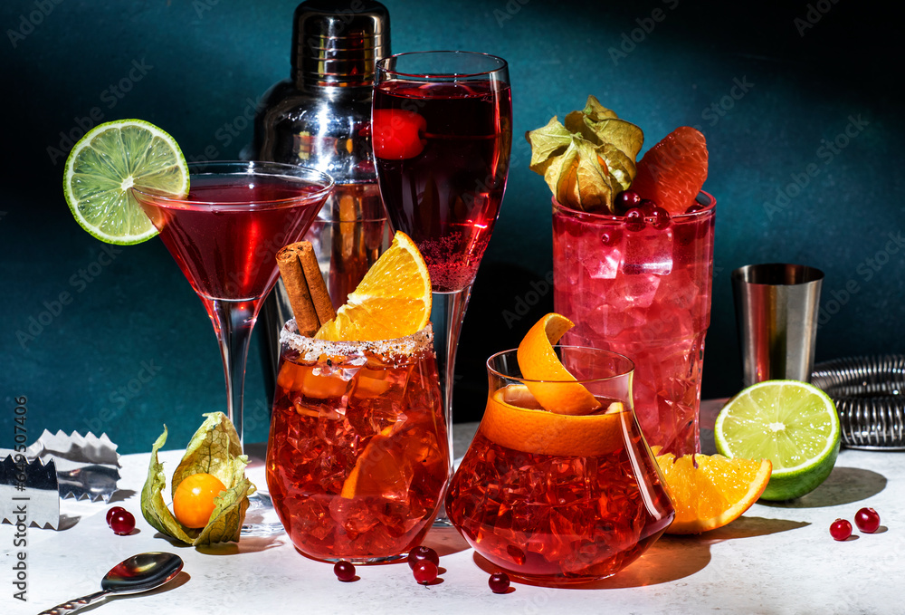 Red cocktails set: kir royale, negroni, boulevardier, cosmopolitan, sea ...