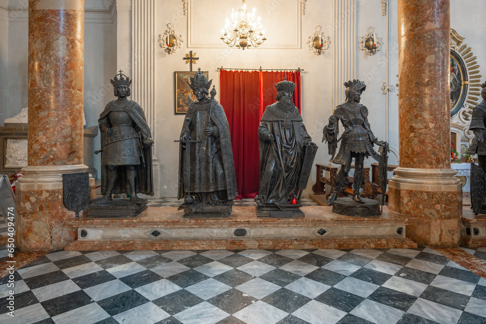 Statues of King Albert II, Emperor Frederick III, Margrave Leopold III ...