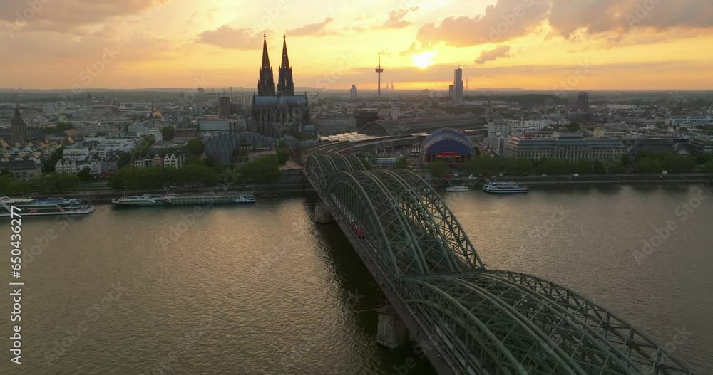 The most popular view of Cologne city center. Above railway bridge over ...