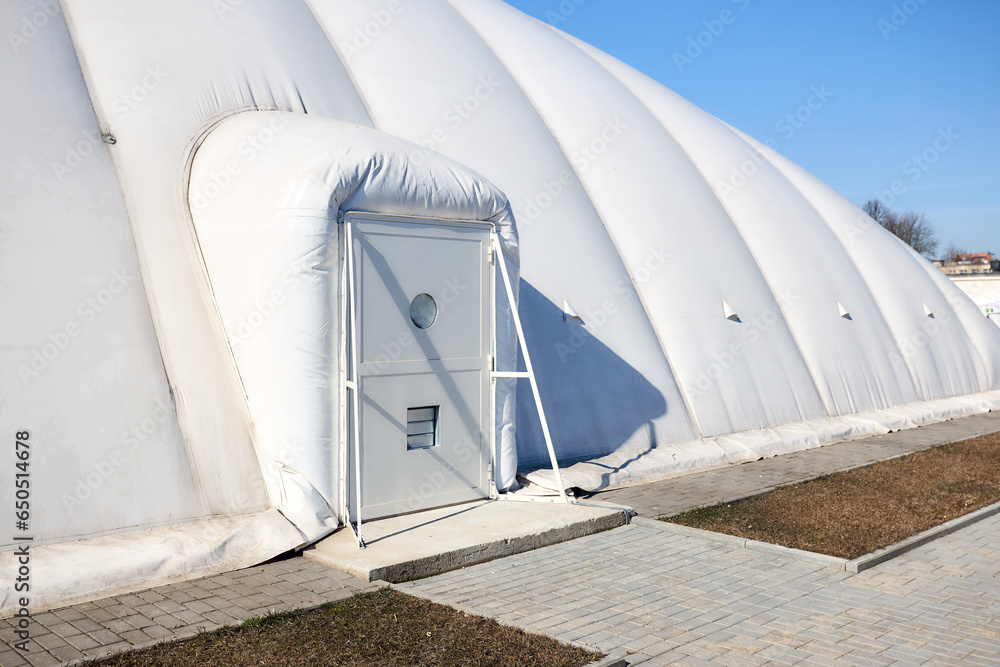 Inflatable air dome stadium. Inflated Tennis air dome or Tennis bubble ...