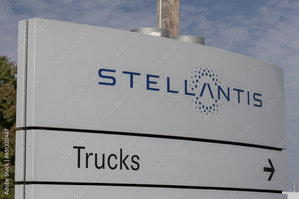 Stellantis Engine and Transmission complex. Stellantis divisions are ...