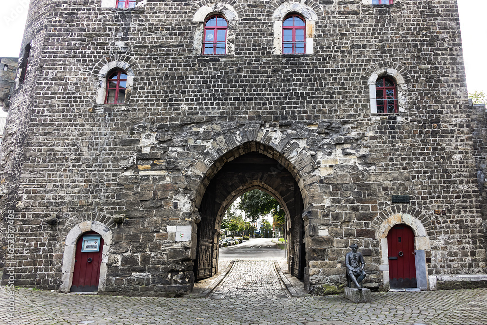 Marching Gate (Marschiertor, 13th century) was south gate of outer ...