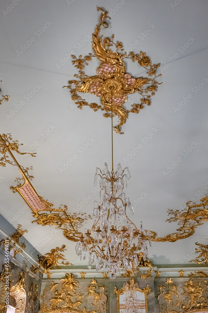 Impressive interior of 17th century Baroque Charlottenburg palace ...