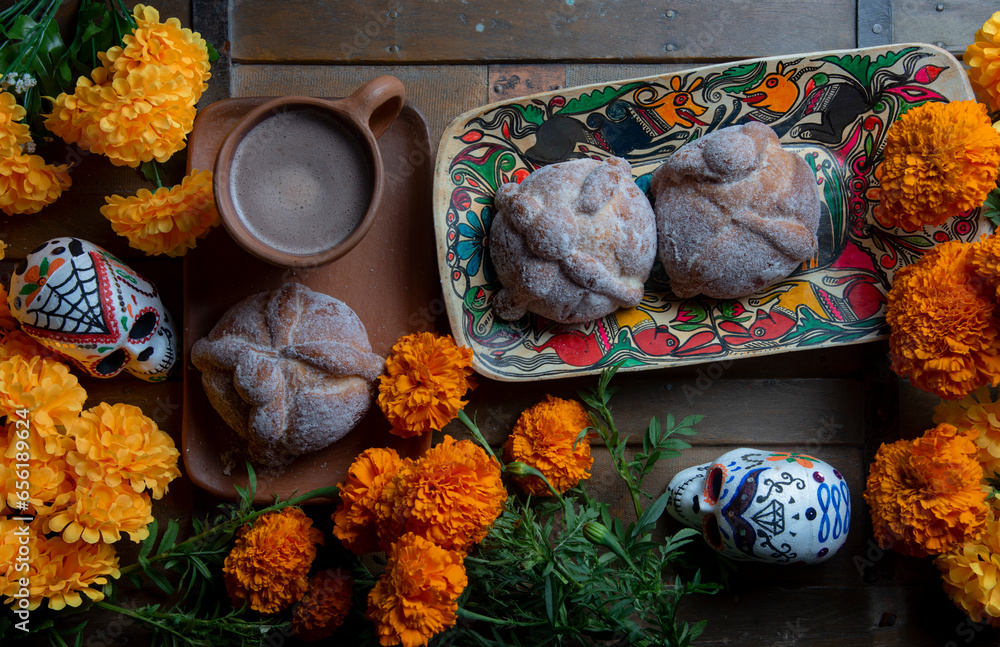 Pan de muerto, día de muertos, tradiciones mexicanas, flores de ... Pan de muerto, día de muertos, tradiciones mexicanas, flores de ...
