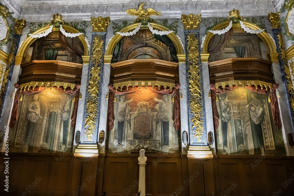 Impressive interior of 17th century Baroque Charlottenburg palace ...