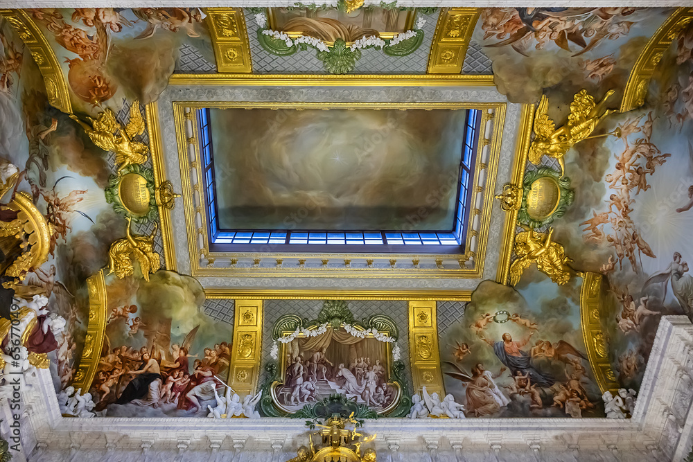 Impressive interior of 17th century Baroque Charlottenburg palace ...