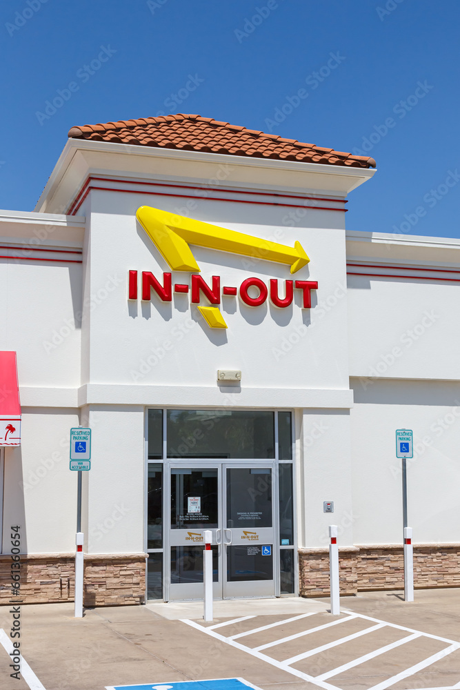 In-N-Out Burger fast food hamburger restaurant in Grapevine, Texas ...