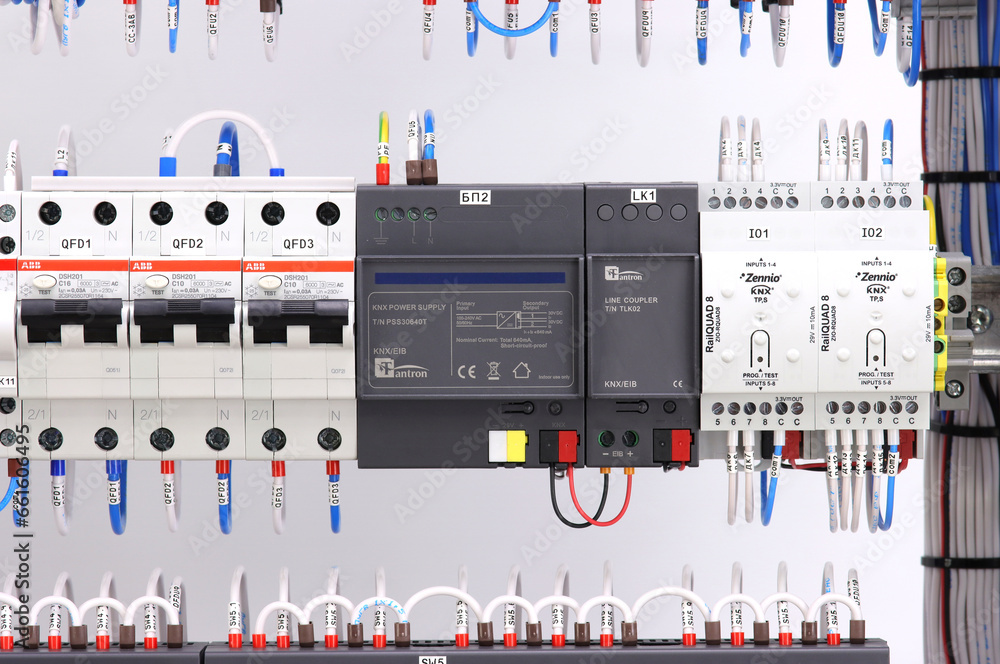 Din Rail Circuit Breaker Panel at Henry Lymburner blog