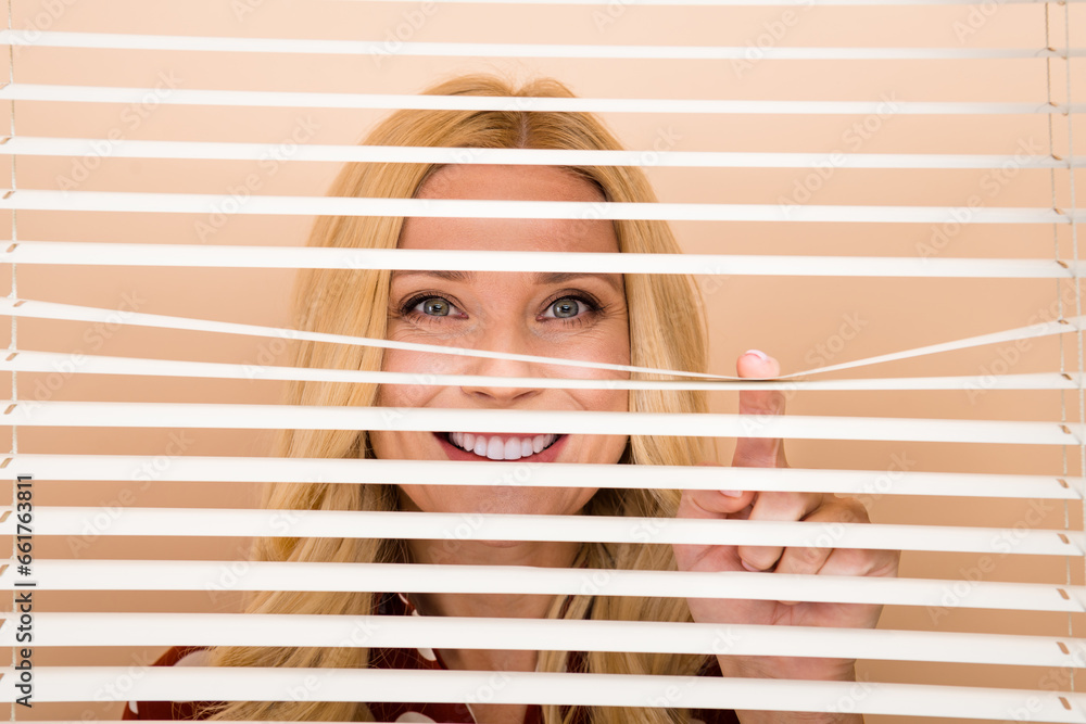 Portrait of positive entrepreneur lady finger open peek look through ...